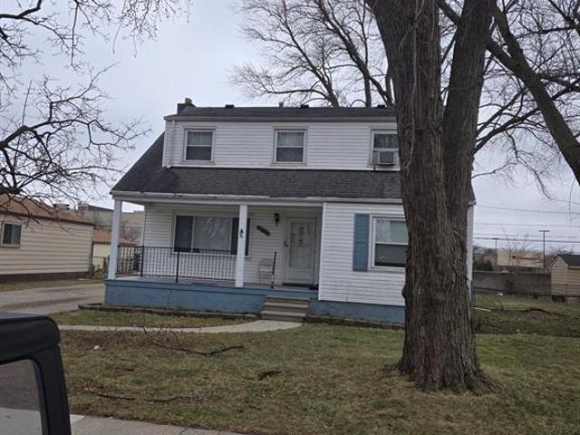 20010 Voiland Street