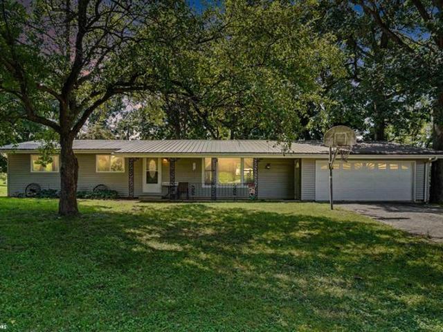 20010 Route J40, Keosauqua, IA 52565