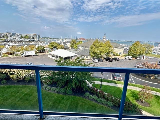 2001 Marina Dr, Unit 211, Quincy, MA 02171 | MLS #73442