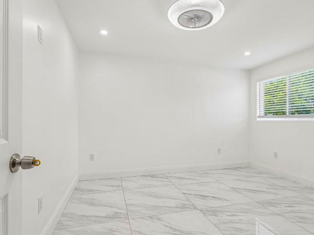2001 N 22nd Ave, Hollywood, FL 33020 | MLS #B26053