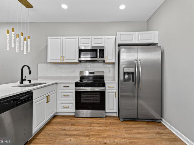 2001 N Fulton Ave, Baltimore, MD 21217 | MLS #MDBA2210