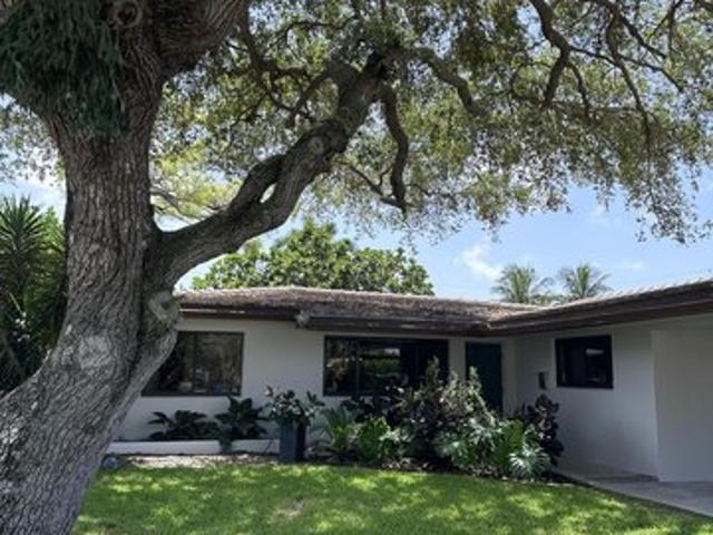 2001 N Victoria Park Rd, Fort Lauderdale, FL 33305