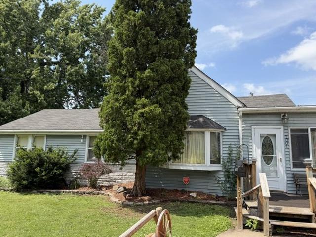 2001 Nortonia Ave, Saint Paul, MN 55119