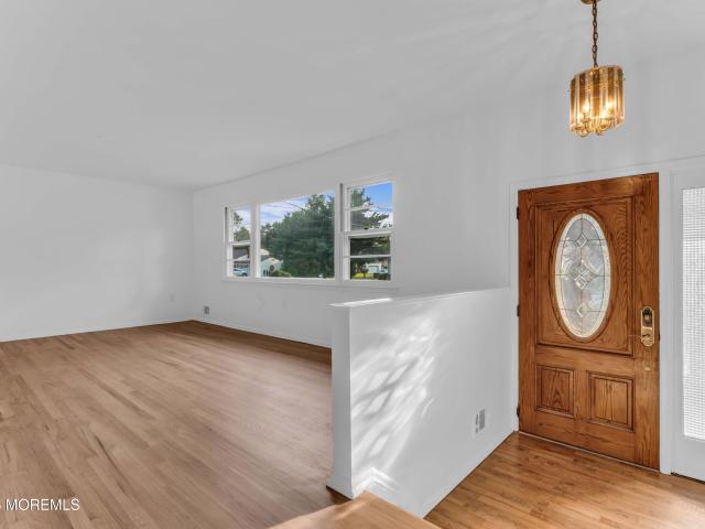 2001 Oakhurst Parkway