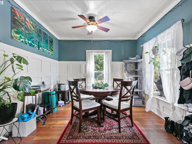 2001 augusta st
