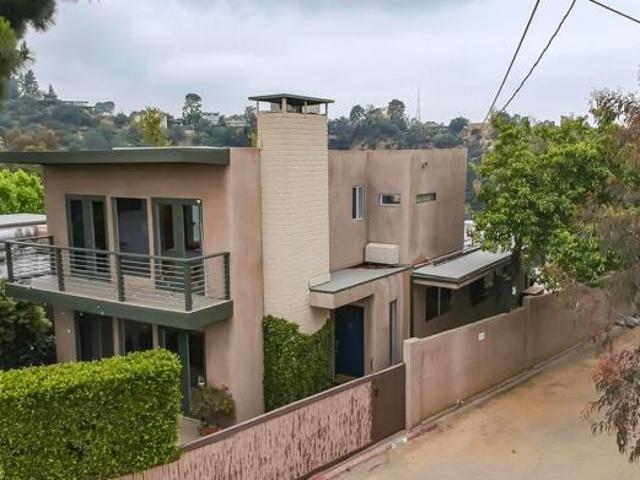 2001 Cyprean Dr, Los Angeles, CA 90046