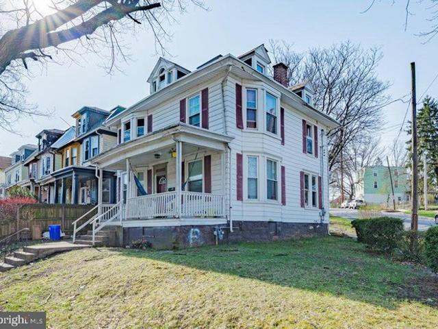 2001 Derry St, Harrisburg, PA 17104