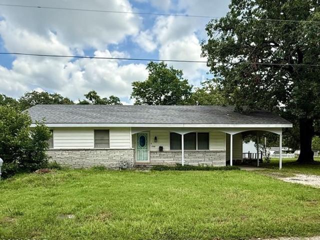 2001 Dewey Ave, Galena, KS 66739