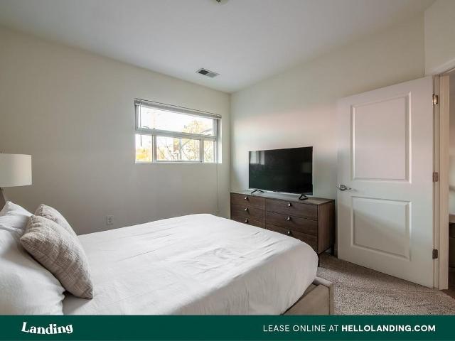 2001 E Broad St Studio Apartment for Rent at 2001 E Broad St, Richmond, VA 23223 Shockoe Bottom