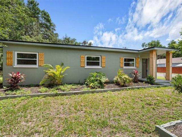 2001 E Powhatan Ave, Tampa, FL 33610