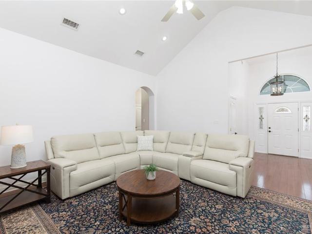 2001 Fairway Court