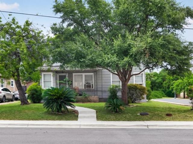 2001 Fresno, San Antonio, TX 78201