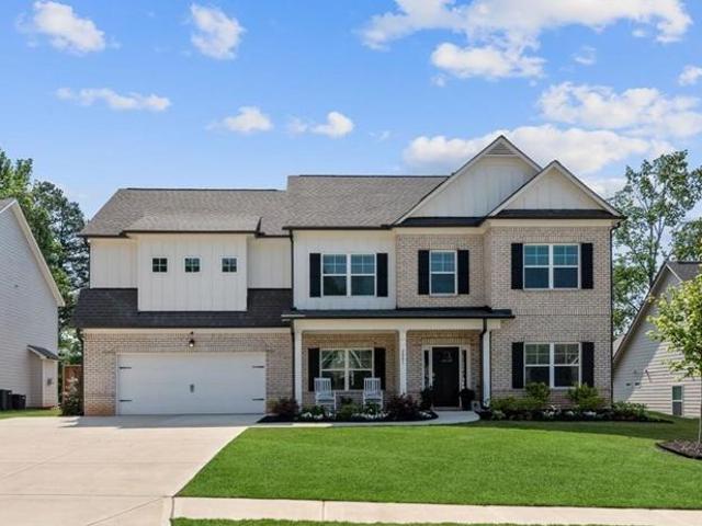 2001 Grand Lanier Dr, Buford, GA 30518