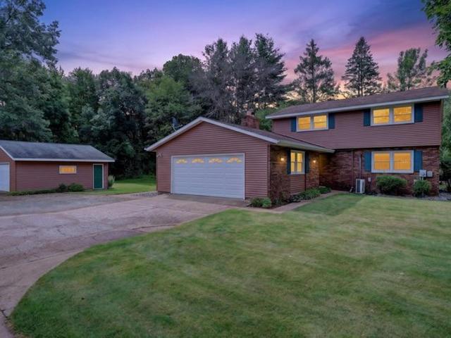 2001 Green Tree Rd, Junction City, WI 54443
