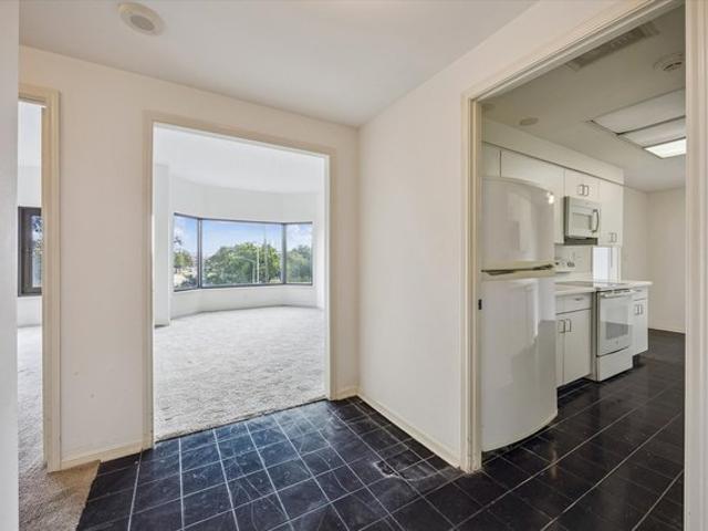 2001 Holcombe Blvd Unit 303, Houston, TX 77030