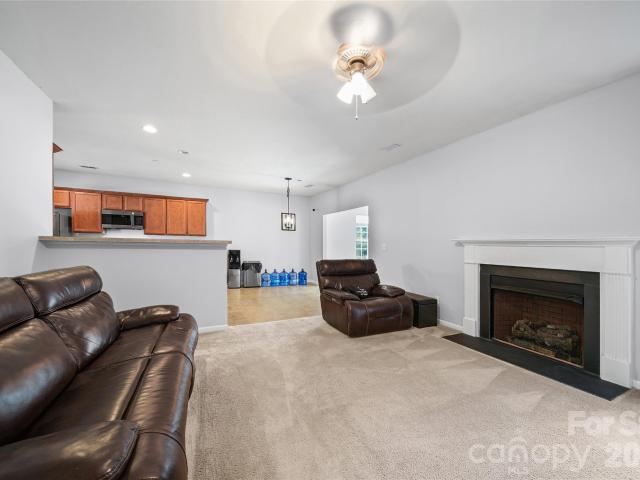 2001 Lake Vista Dr, Mount Holly, NC 28120 | MLS #4363