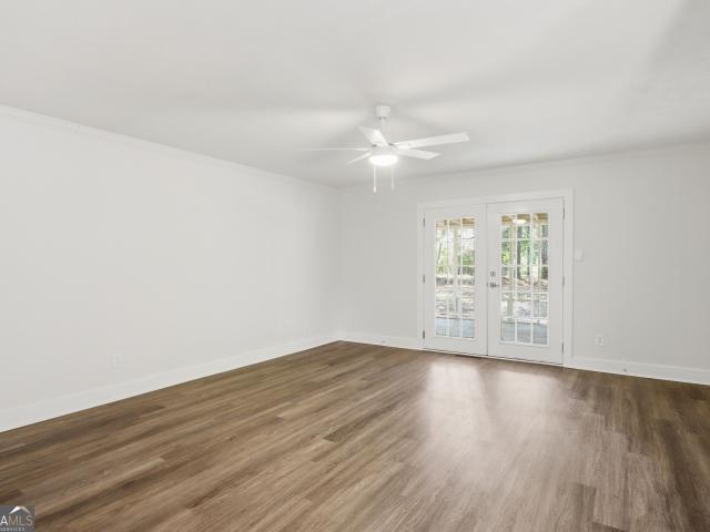2001 Lietch Lane NE