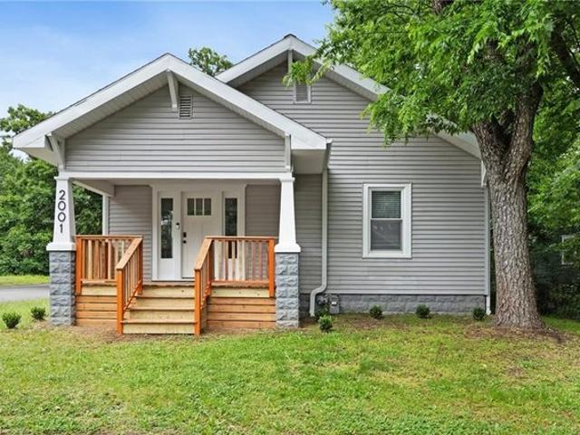 2001 S Locust St, Pittsburg, KS 66762