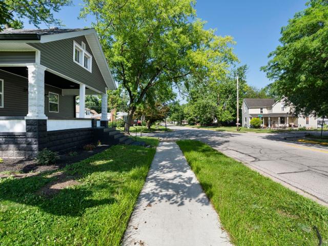 2001 Schuyler Avenue