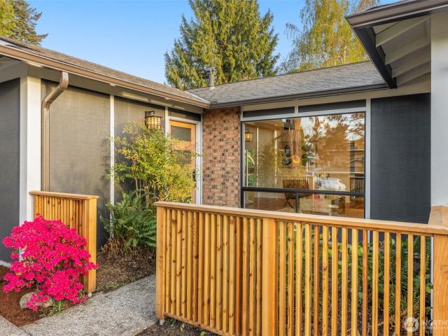 2001 SE 17th Ct, Renton, WA 98055 | MLS #2515 | Compass