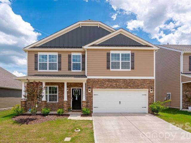 2001 Vanderlyn St, Monroe, NC 28112