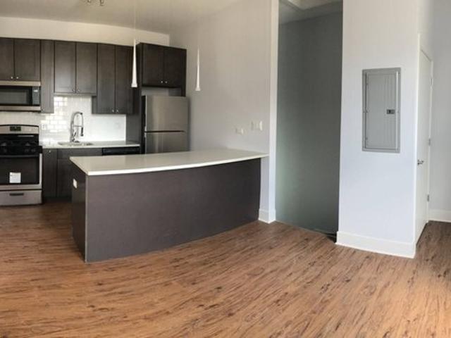2001 W 18th Pl, Chicago, IL 60608