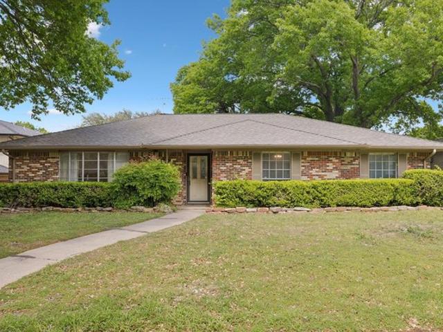 2001 Westridge Dr, Plano, TX 75075