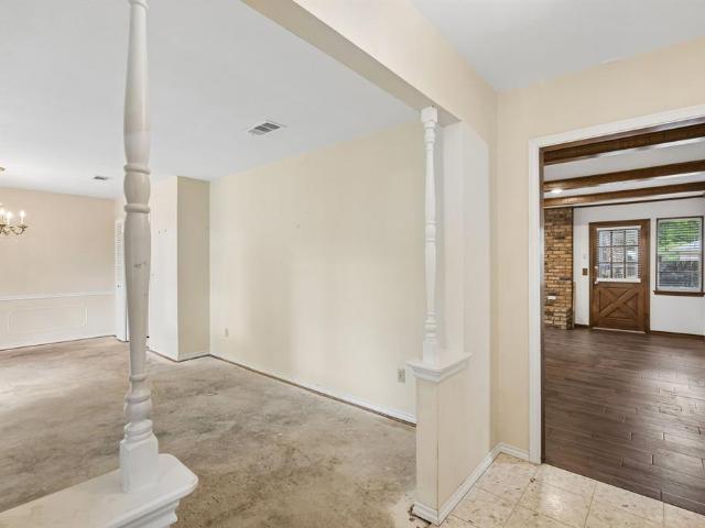 2001 Westridge Drive