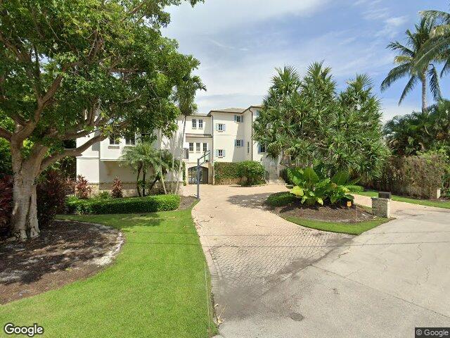 2001 4th St S, Naples, FL 34102