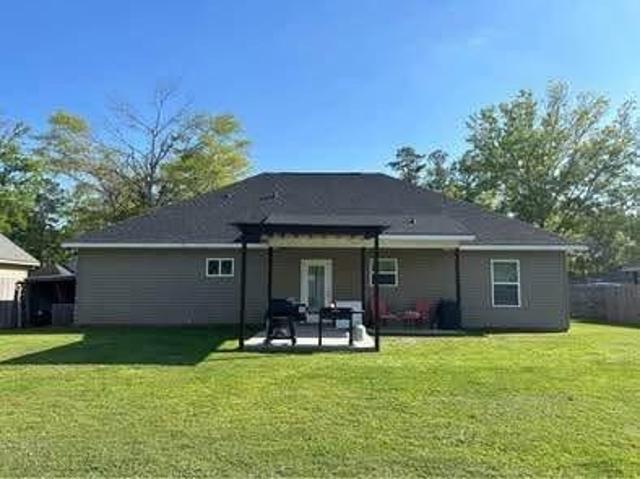 20023 Davis Ln, Ponchatoula, LA 70454