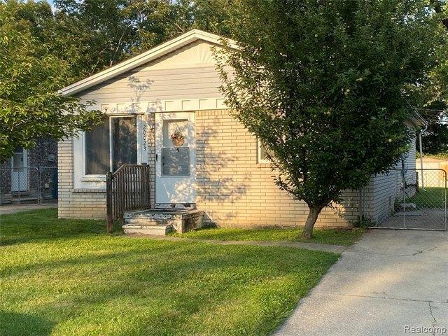 20023 Syracuse Ave, Romulus, MI 48174