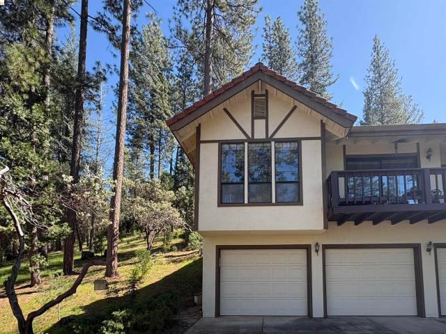 20029 Upper Skyridge Dr, Groveland, CA 95321 | MLS #41129 | Compass