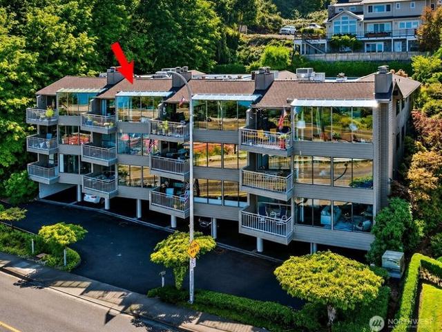 2002 N 30th St Unit 303, Tacoma, WA 98403