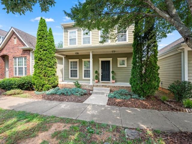 2002 Avery Park Dr, Smyrna, TN 37167