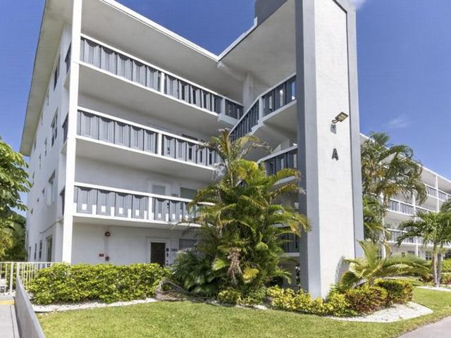 2002 Berkshire A Unit 2002, Deerfield Beach, FL 33442