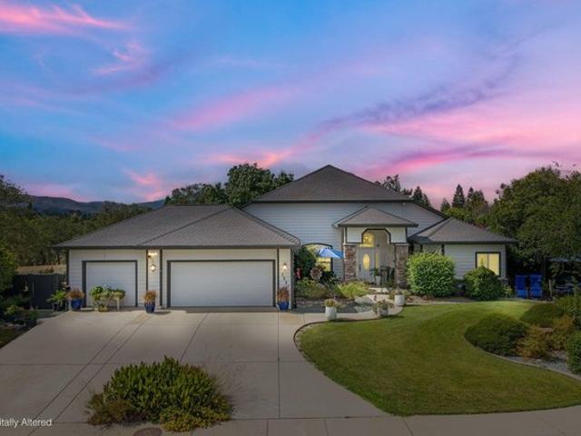 2002 Cilantro Dr, Redding, CA 96003