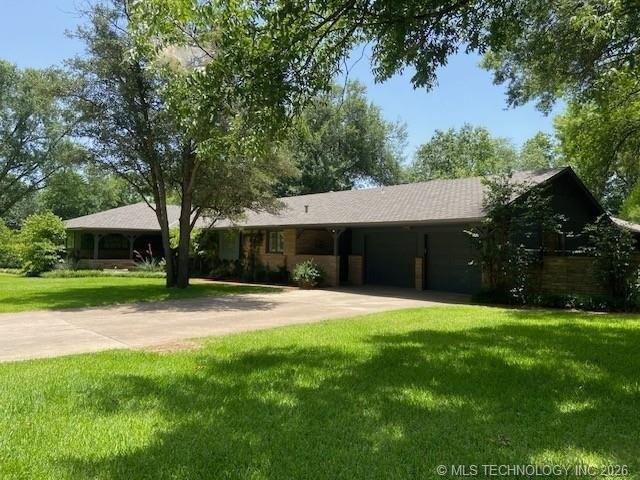 2002 Cloverleaf Pl, Ardmore, OK 73401