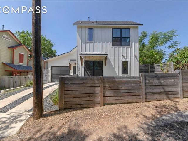 2002 E 9th St 2, Austin, TX