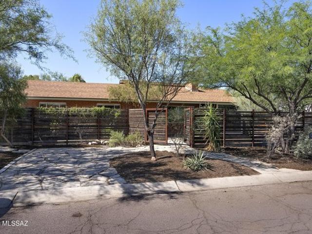 2002 E Monte Vista Dr, Tucson, AZ 85719