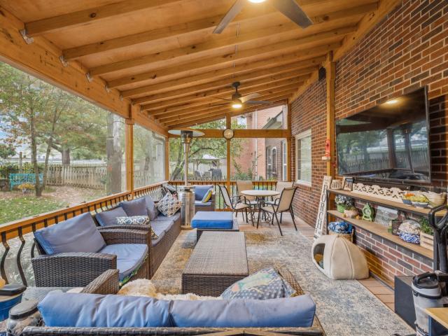2002 Glastonbury Dr, Franklin, TN 37069 | MLS #3179 | Compass