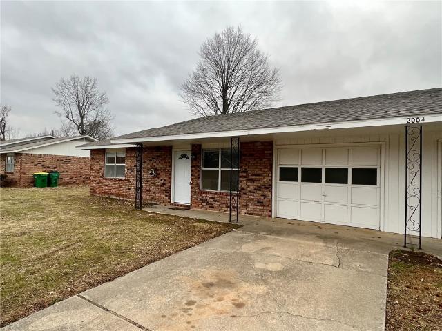 2002 Horseshoe Drive B