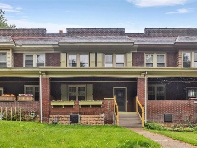 2002 Lacrosse St, Pittsburgh, PA 15218