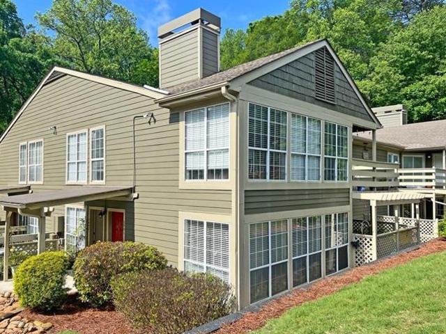 2002 Riverview Dr SE, Marietta, GA 30067