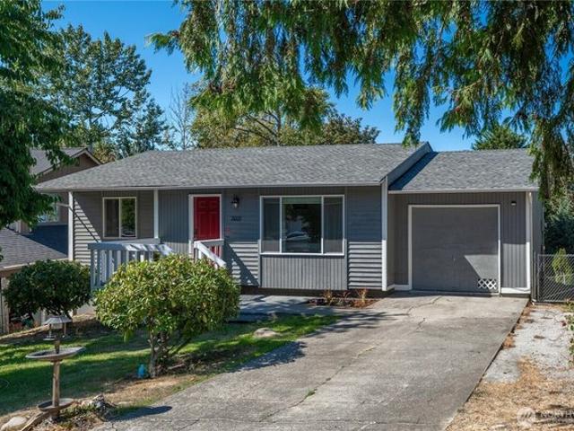2002 S 280th Pl, Federal Way, WA 98003