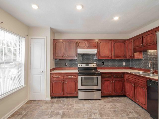 2002 Tynewood Drive