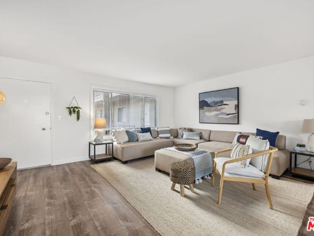 2002 4th St, Unit 211, Santa Monica, CA 90405 | MLS #26633