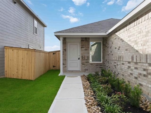 20034 White Dove Trl
