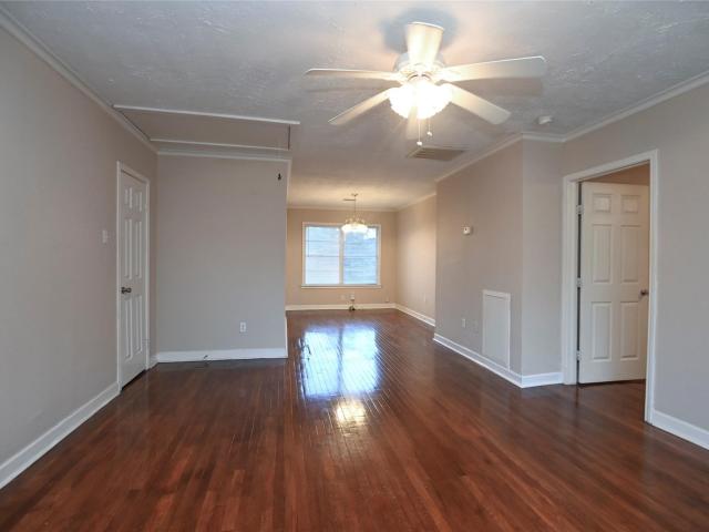 2003 Mcclendon Street 4