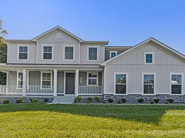 2003 Aram Dr, Accokeek, MD 20607