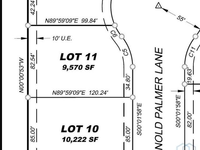 2003 Arnold Palmer Ln, Elk Point, SD 57025